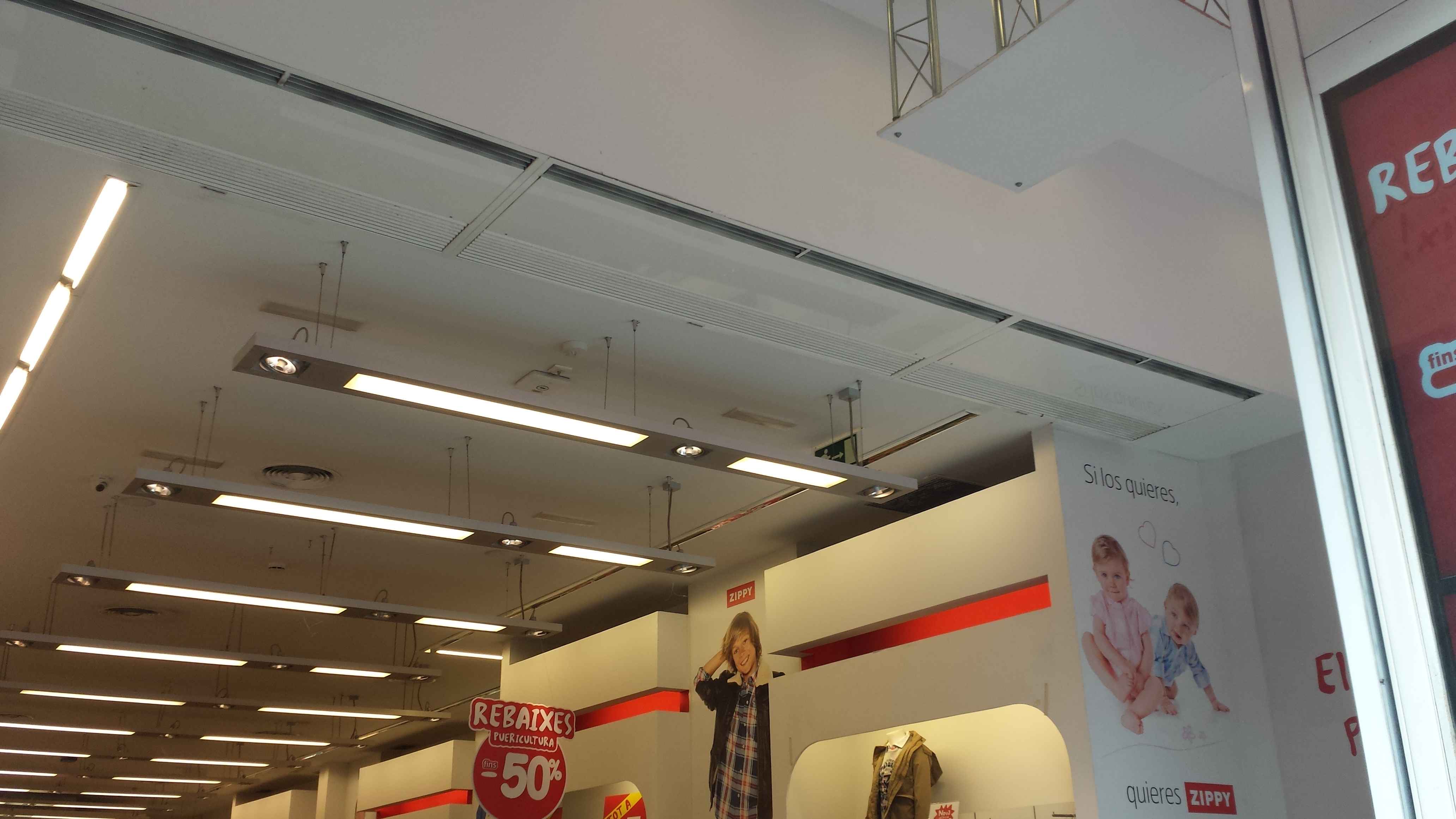 Air curtain recessed Windbox